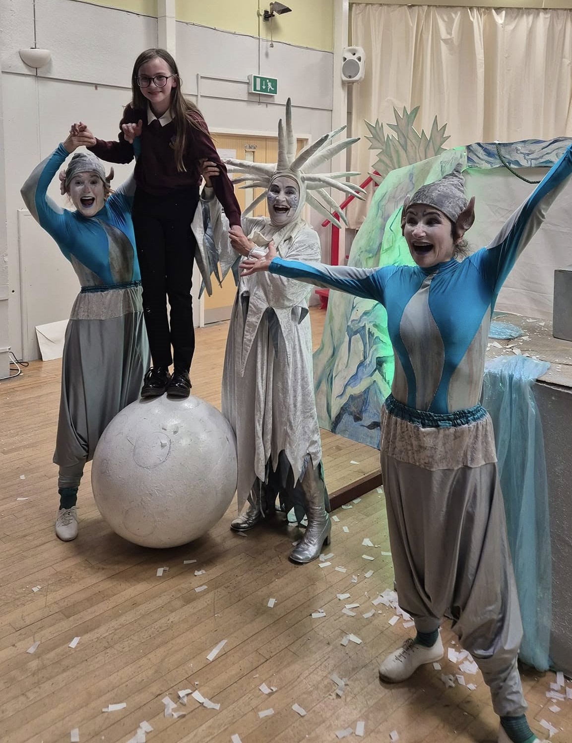 The Snow Queen's Magnificent Christmas Message - Caerphilly People ...